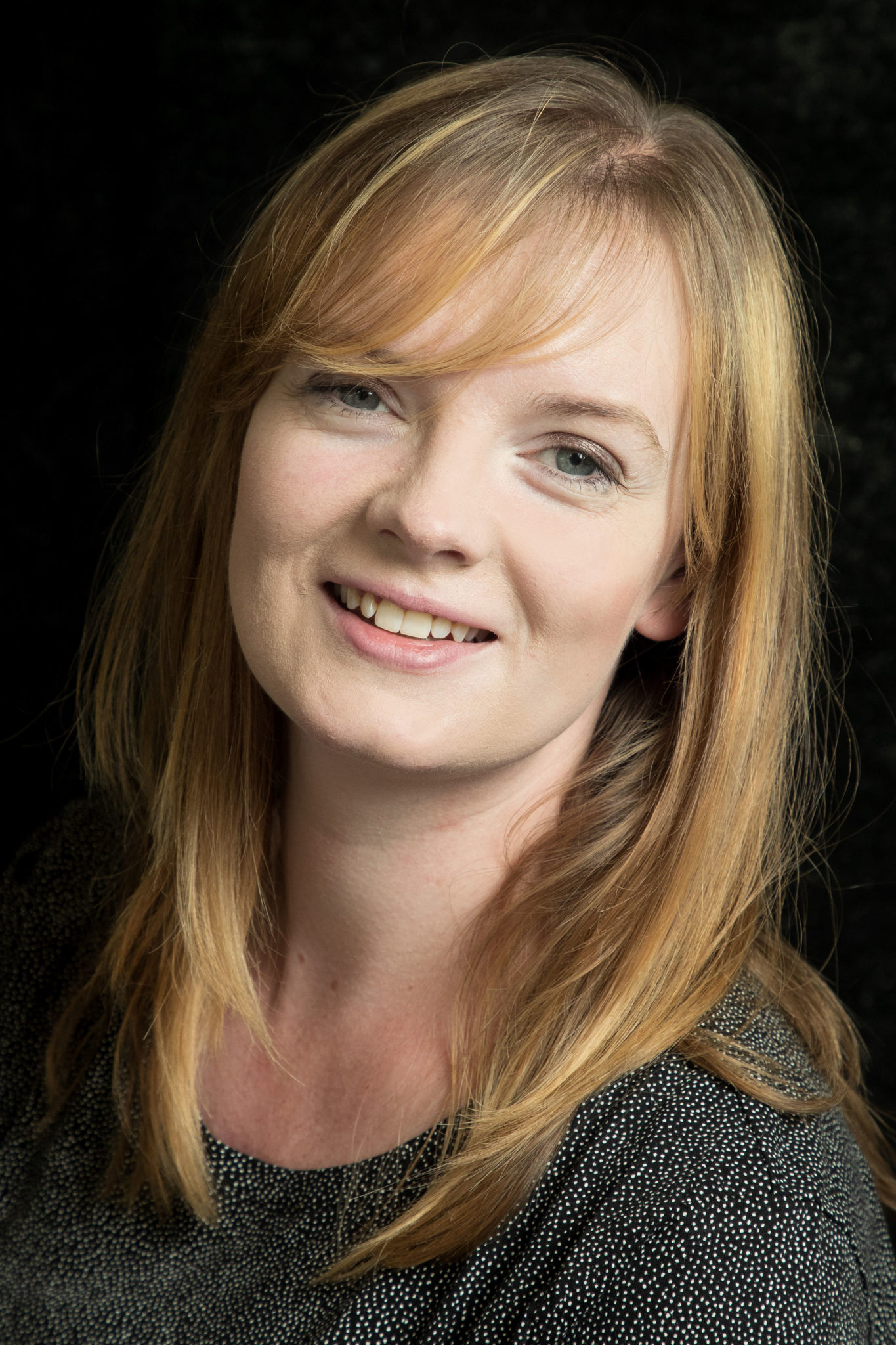 Emma Jackson | Bibliotica