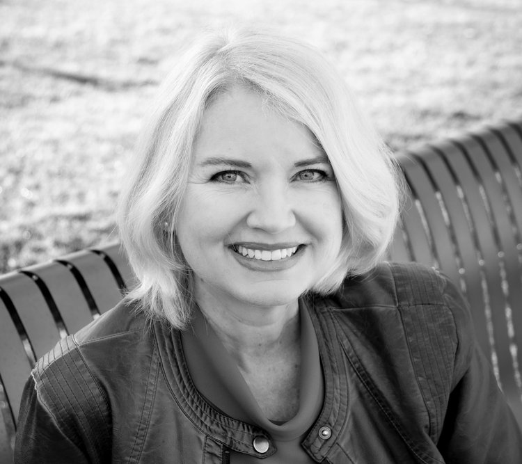 Review and Giveaway: Blue Running, by Lori Ann Stephens | Bibliotica