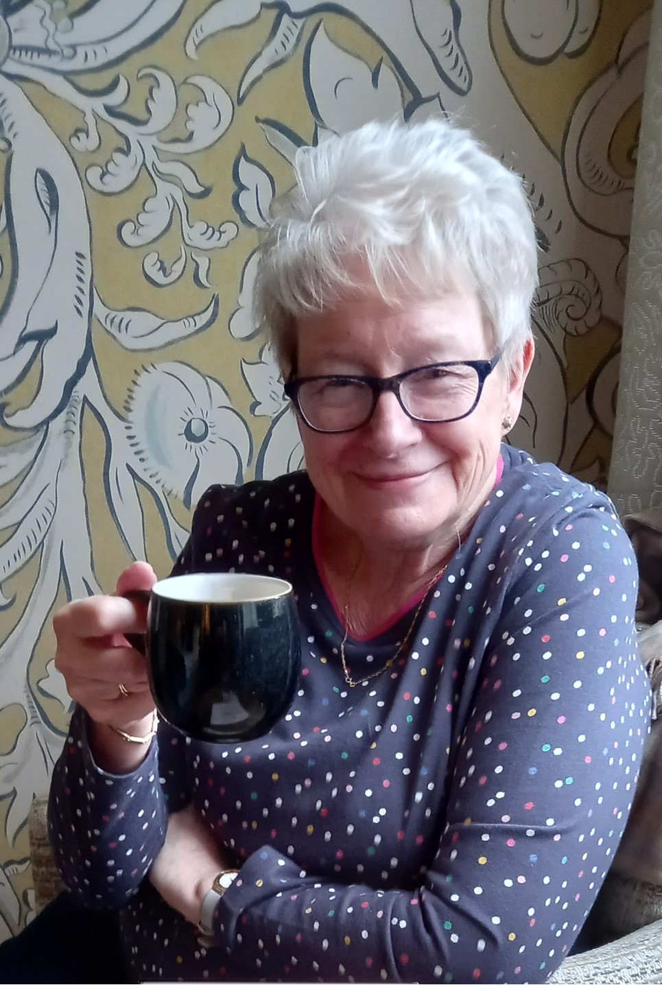 Book Excerpt: Spanish House Secrets by Susan Gray | Bibliotica